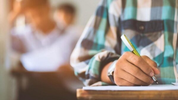 Examination schedule for students with outstanding debts for courses ...